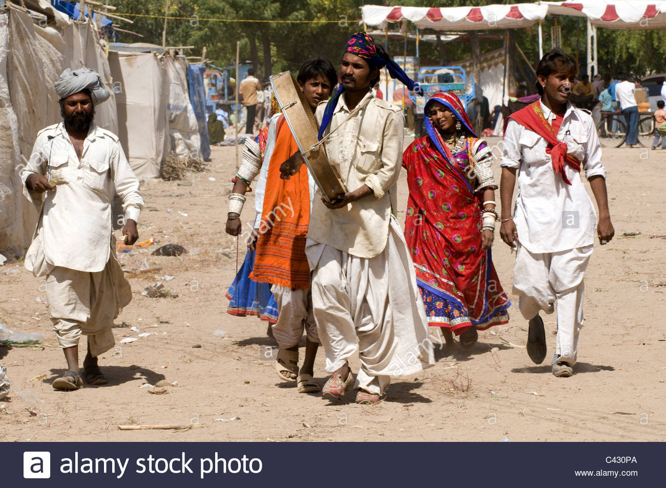 Kutch Costume Stock Photos & Kutch Costume Stock Images - Alamy