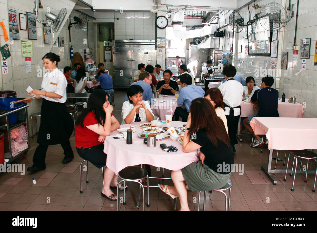 The Boon Tong Kee, Chicken Rice Restaurant, in Singapore Stock Photo ...