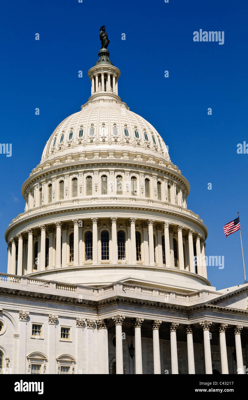 Us capitol building dome outside exterior hi-res stock photography and ...