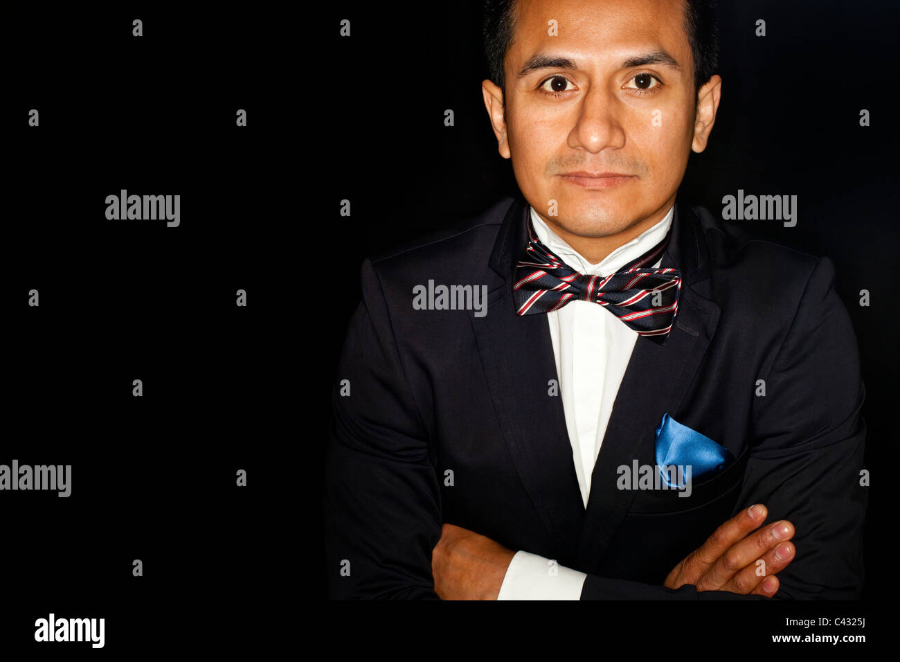 Wearing suit and tie hi-res stock photography and images - Alamy