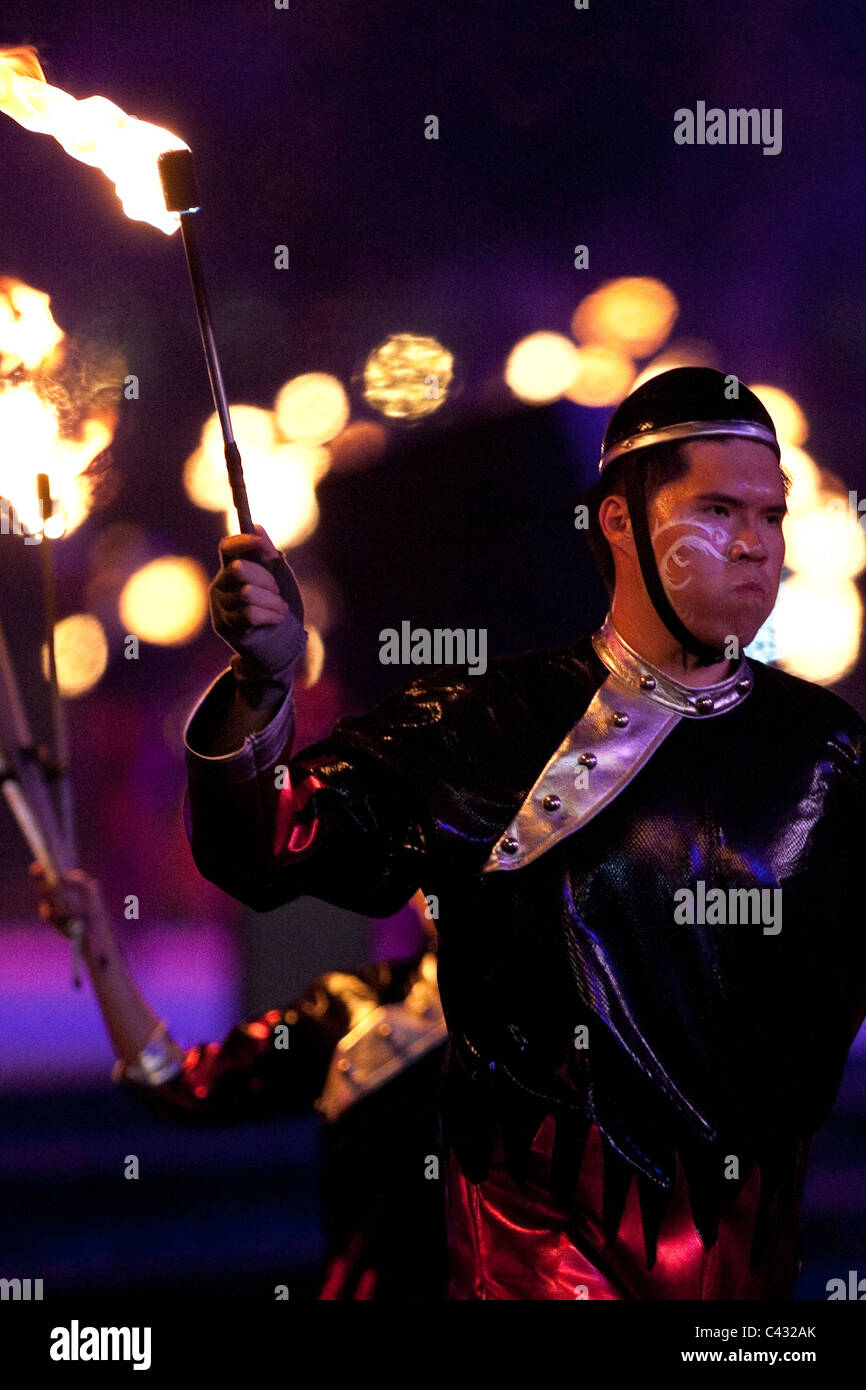 Fire performers hi-res stock photography and images - Alamy