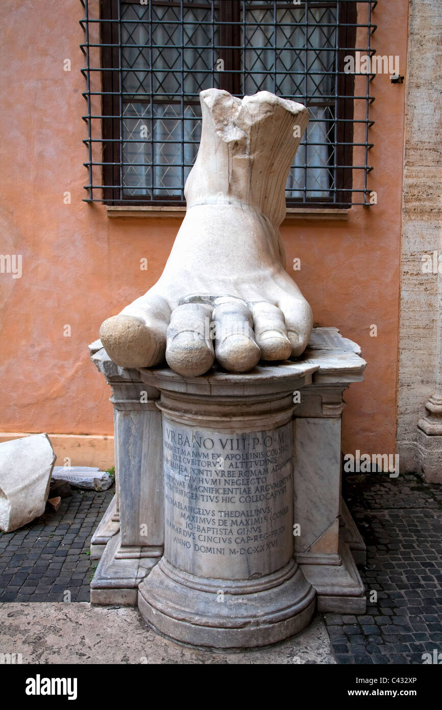 Statue of Constantine, Palazzo dei Conservatori, Capitoline Museums ...
