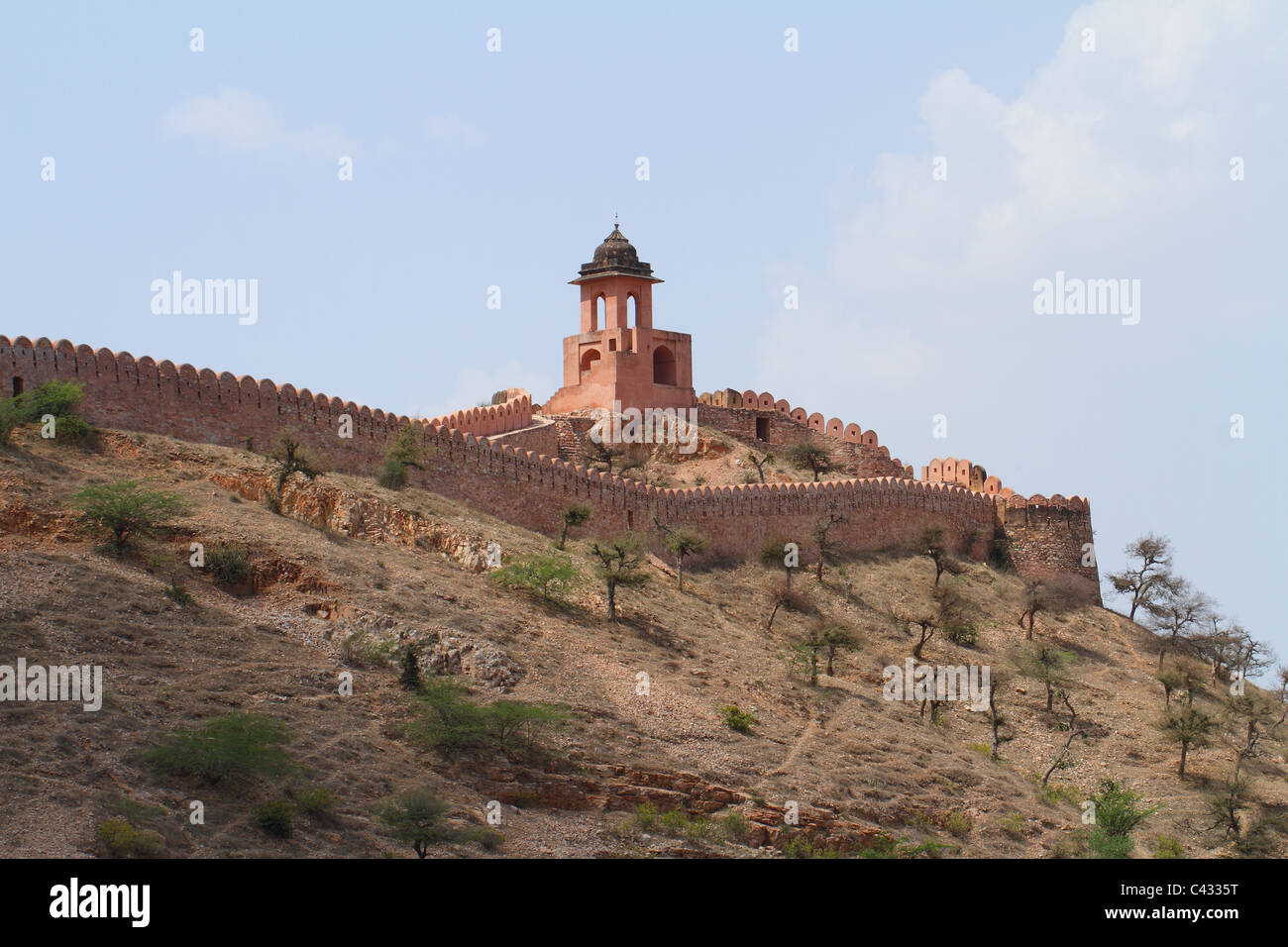 hilltop fort jaipur india Stock Photo - Alamy