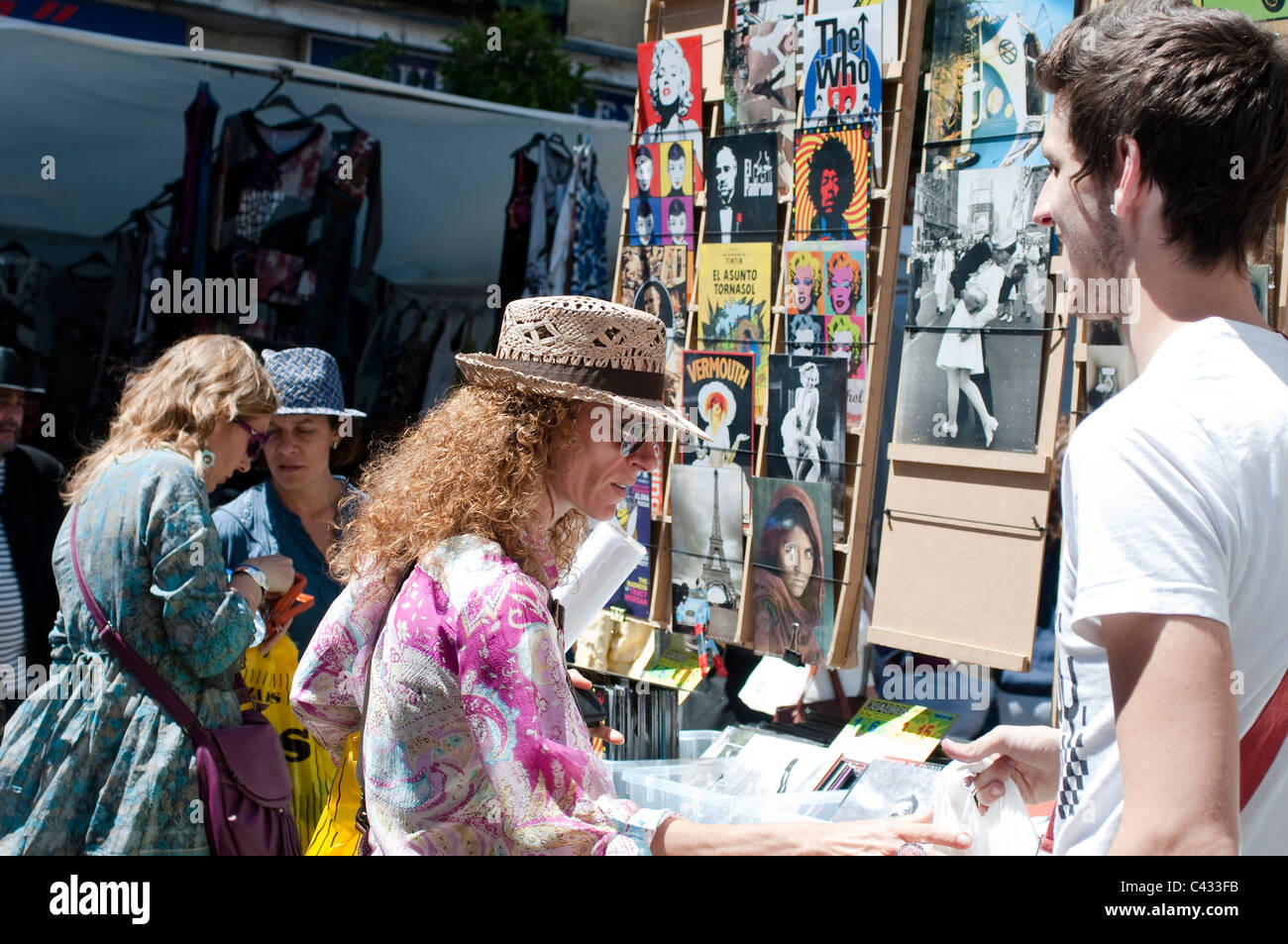 El rastro market madrid hi-res stock photography and images - Alamy