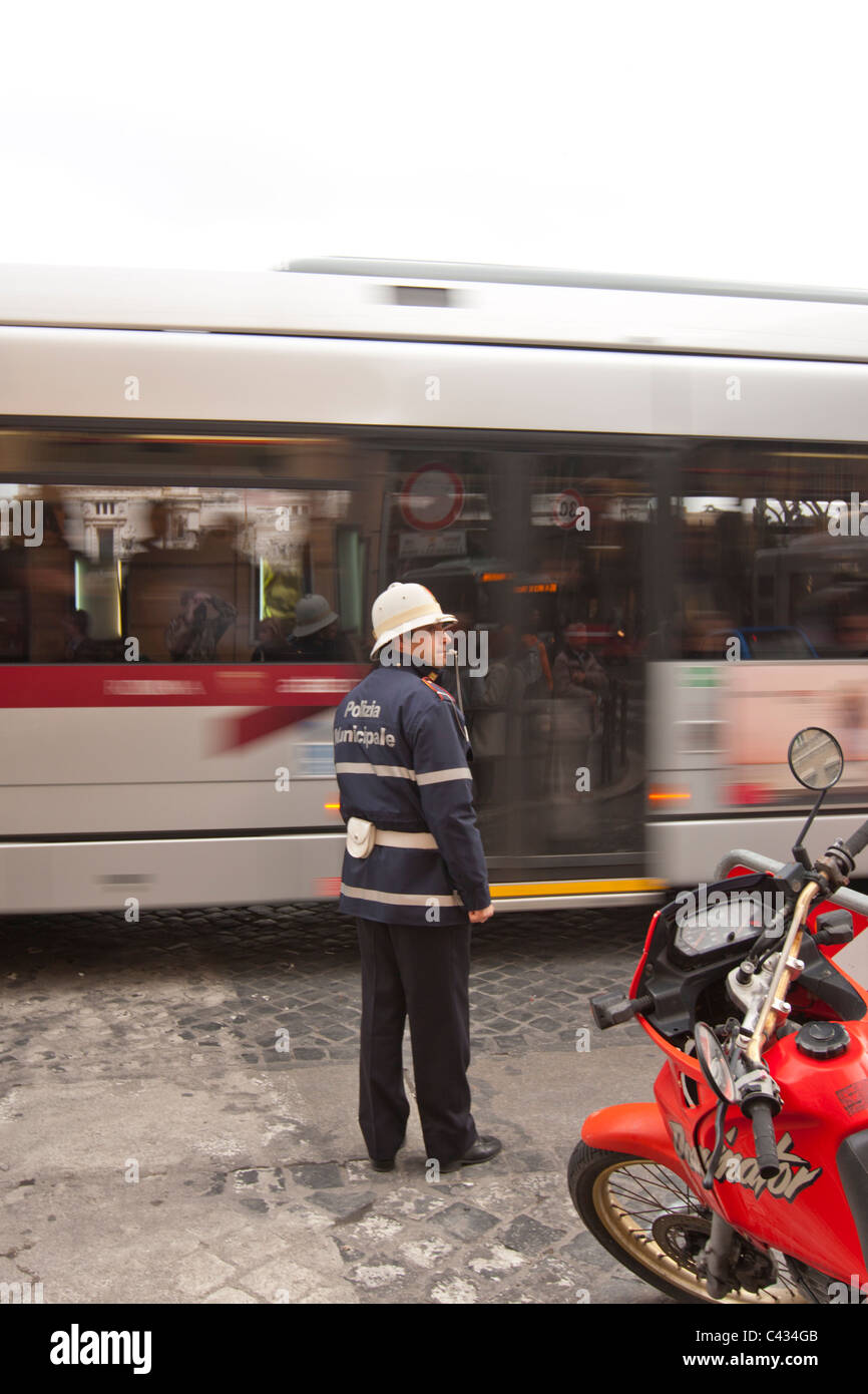 Rome police directing traffic hi-res stock photography and images - Alamy