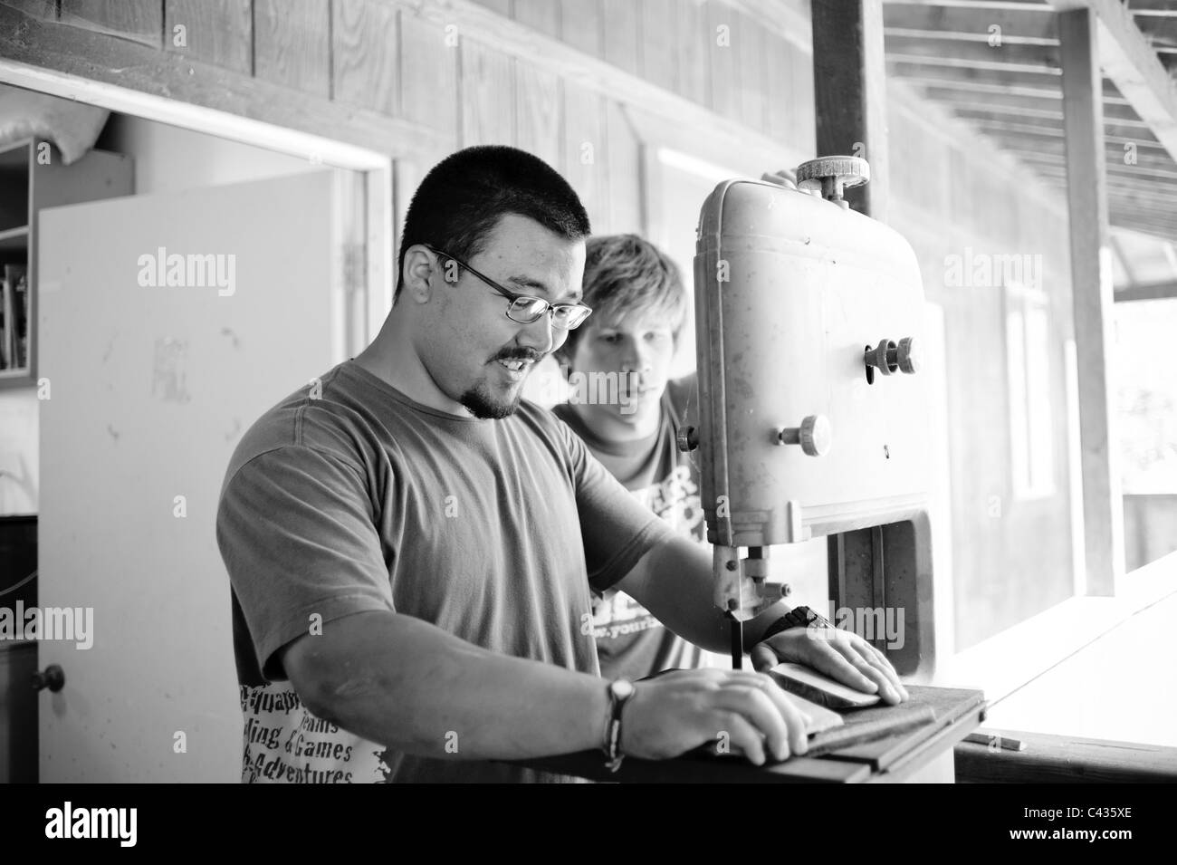 Saw band Black and White Stock Photos & Images - Alamy