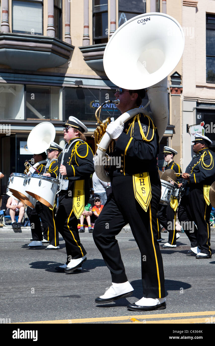Parade tuba hi-res stock photography and images - Alamy
