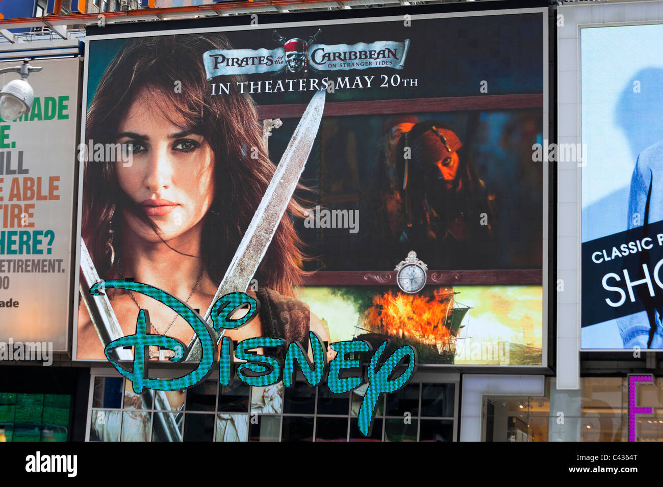 Movie advertisement movie advertisements hi-res stock photography and ...