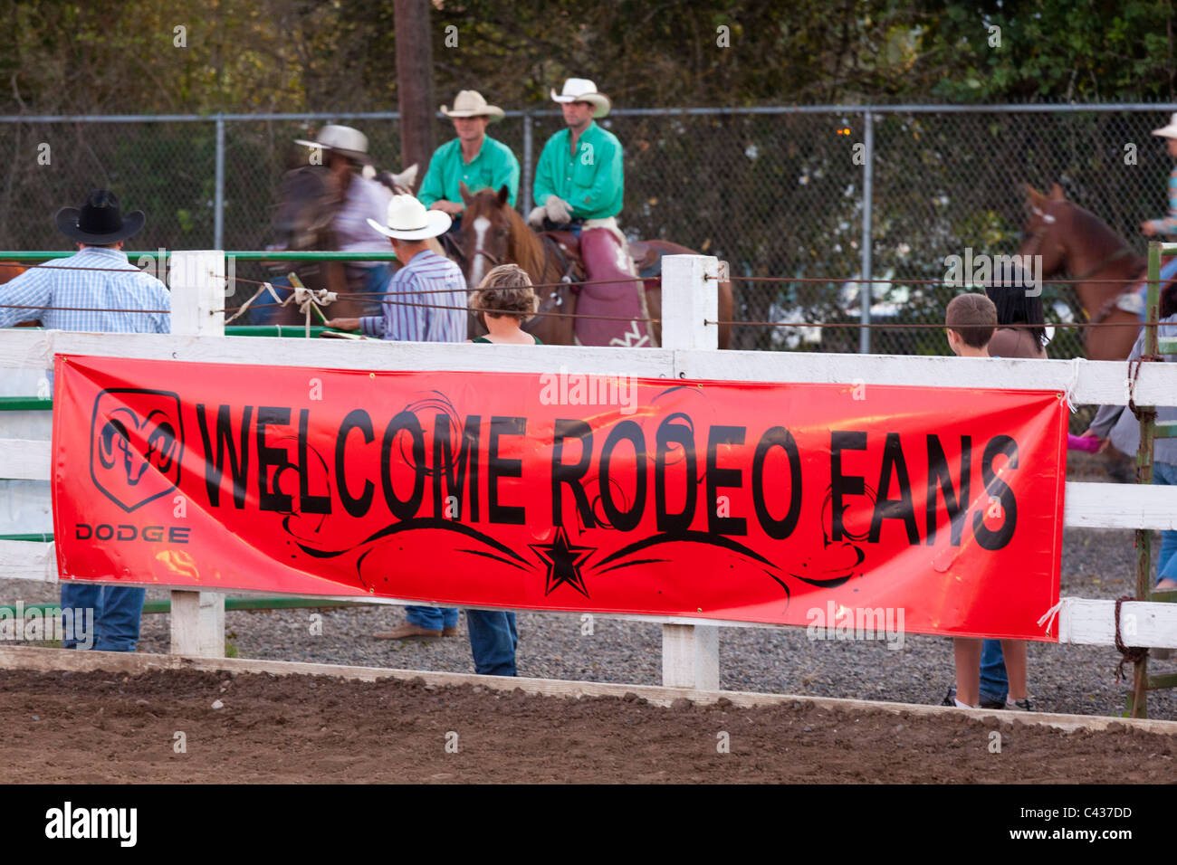 Rodeo sign at benton county fair hi-res stock photography and images ...