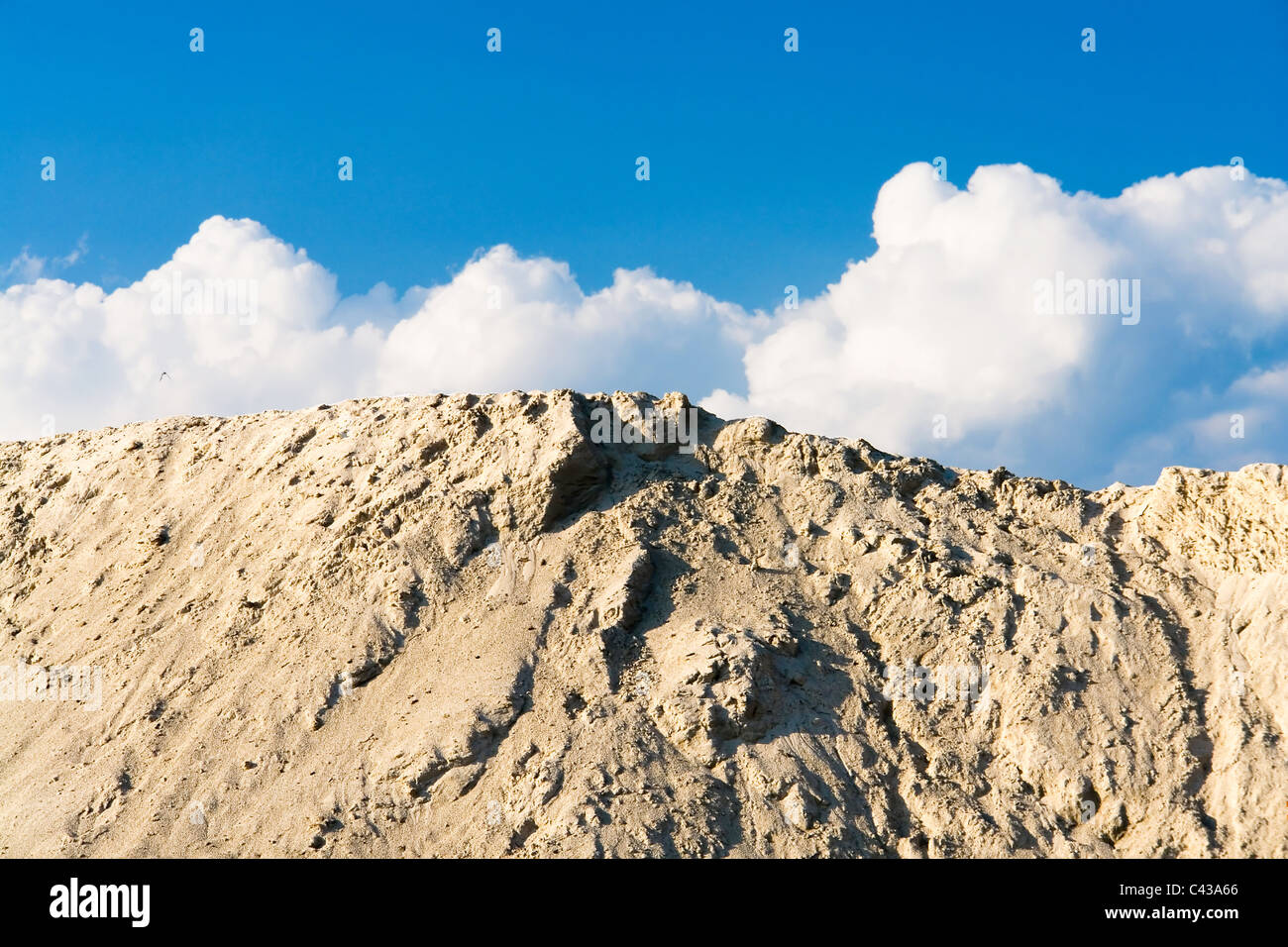 Sand heap hi-res stock photography and images - Alamy
