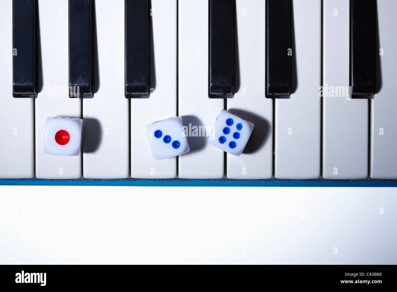 Keyboard cut out music hi-res stock photography and images - Alamy