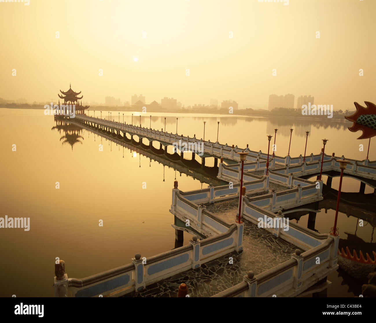 Nine cornered bridge hi-res stock photography and images - Alamy