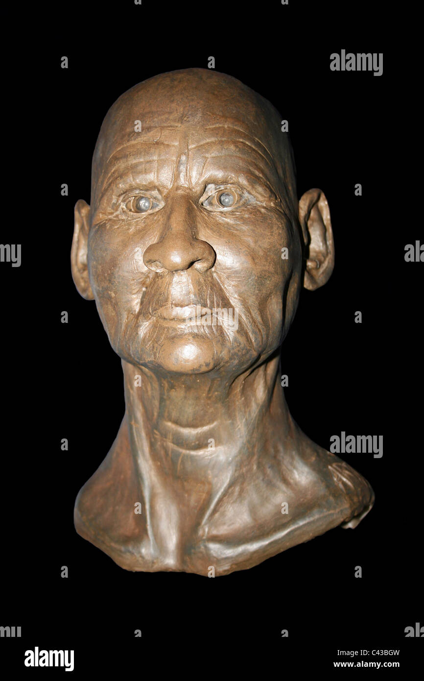 Facial Reconstruction Of Asru, A Temple Chantress From Thebes Taken At ...