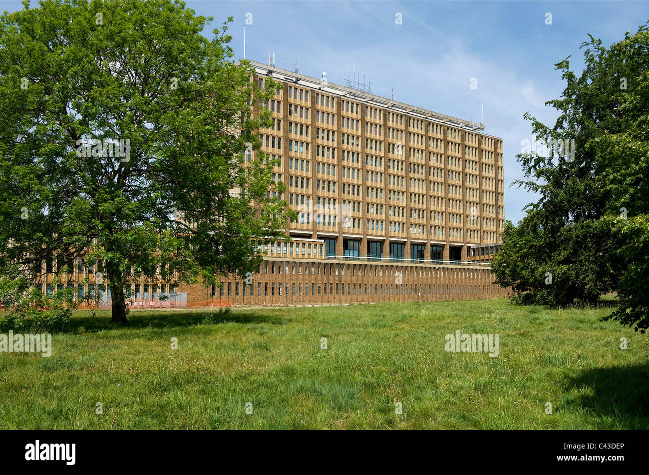 County hall norwich hi-res stock photography and images - Alamy