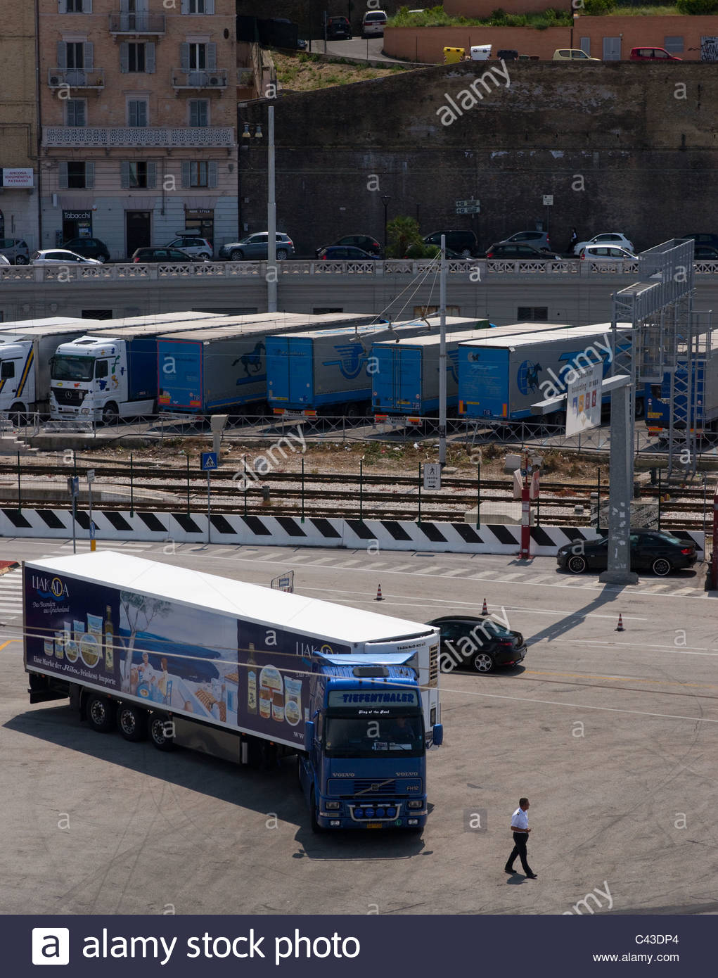 General Haulier High Resolution Stock Photography and Images - Alamy