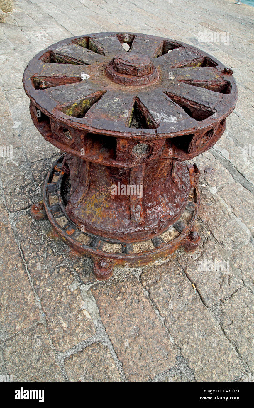 Old rusty steel bollard hi-res stock photography and images - Alamy
