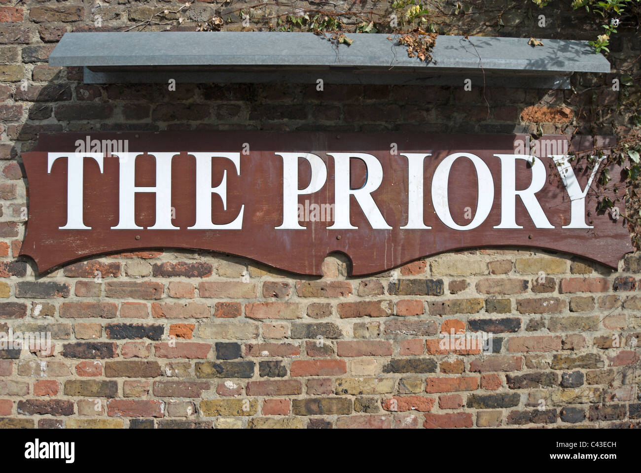 Priory hospital hi-res stock photography and images - Alamy