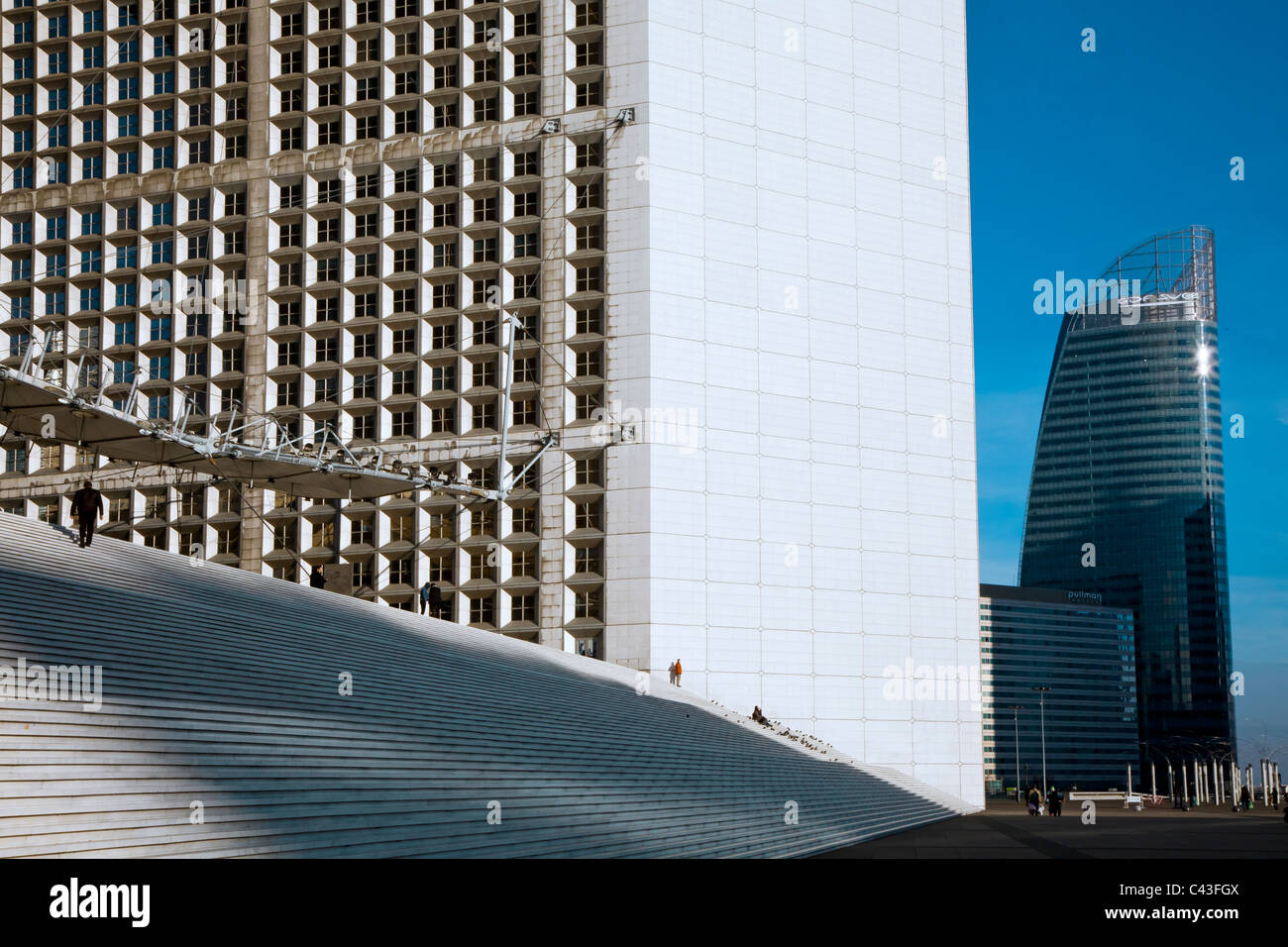 Grande Arche, La Defense District, Paris, France Stock Photo - Alamy