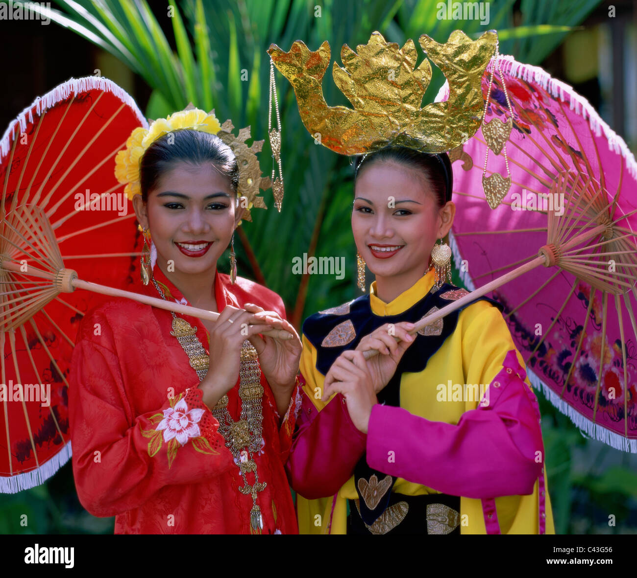 Asia, Centre, Costume, Cultural, Girls, Holiday, Landmark, Malay ...