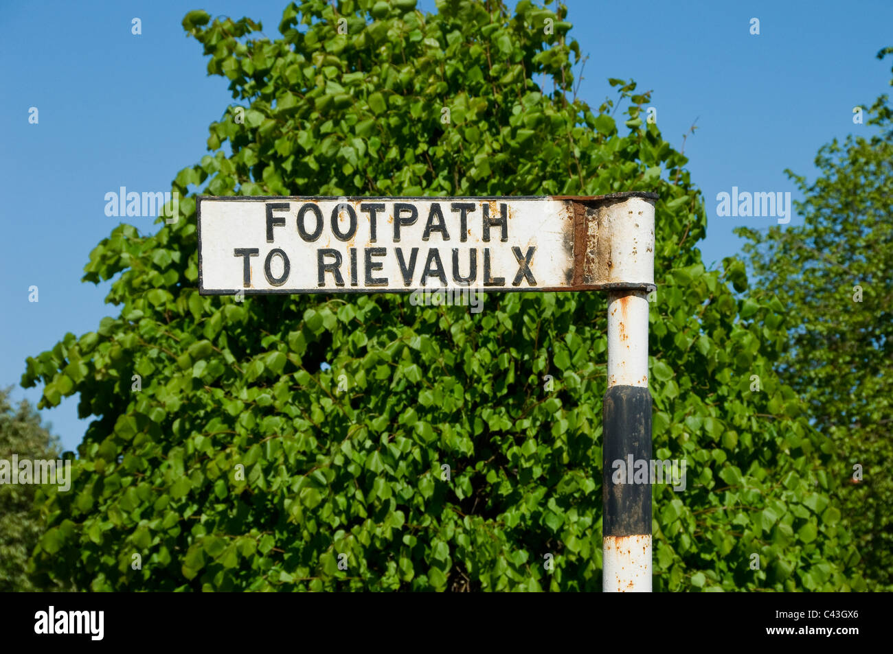 Road signs north yorkshire hi-res stock photography and images - Alamy