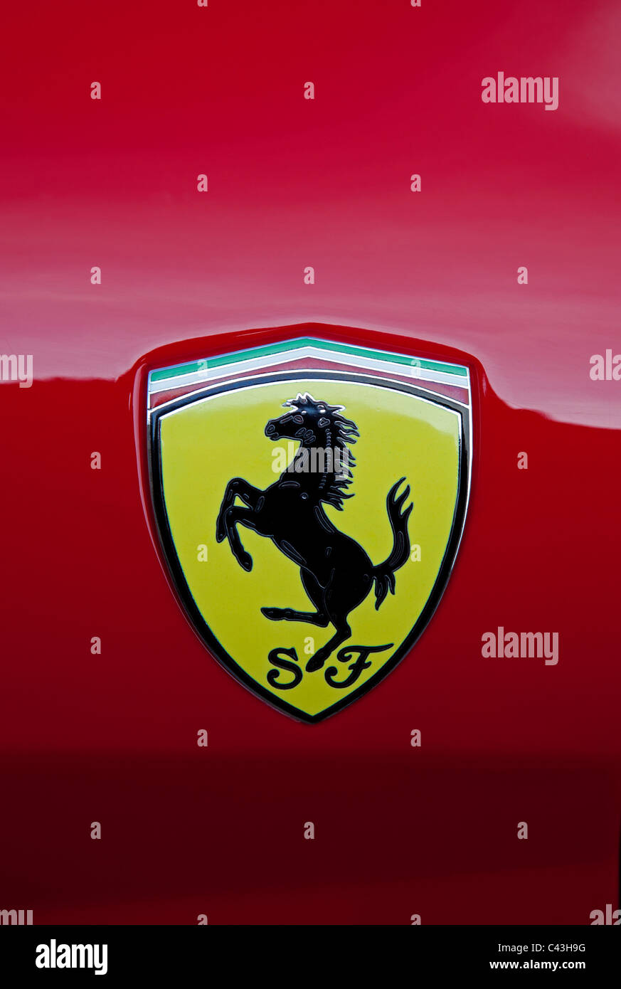 Ferrari badge hi-res stock photography and images - Alamy