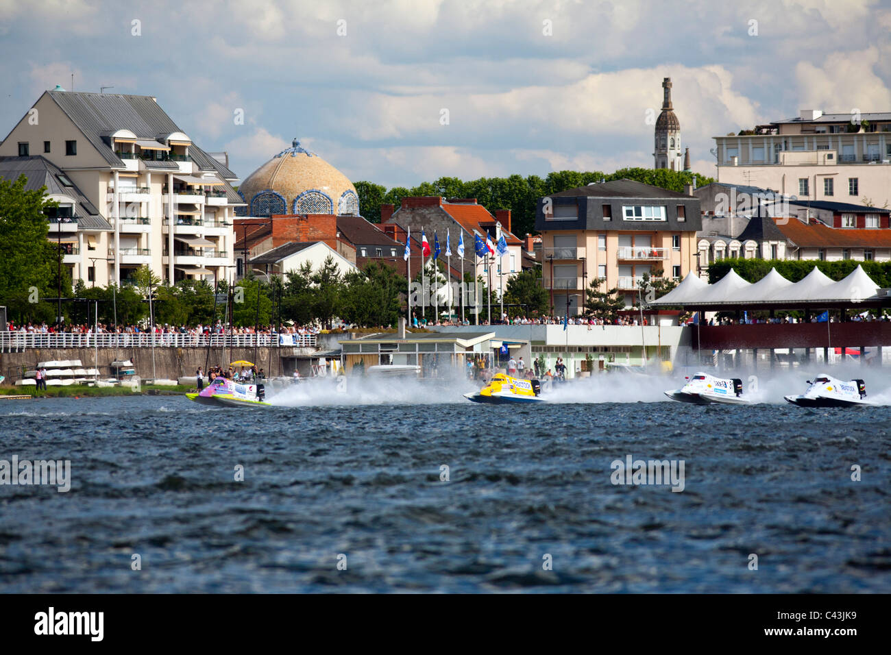 Powerboats speedboats hi-res stock photography and images - Alamy