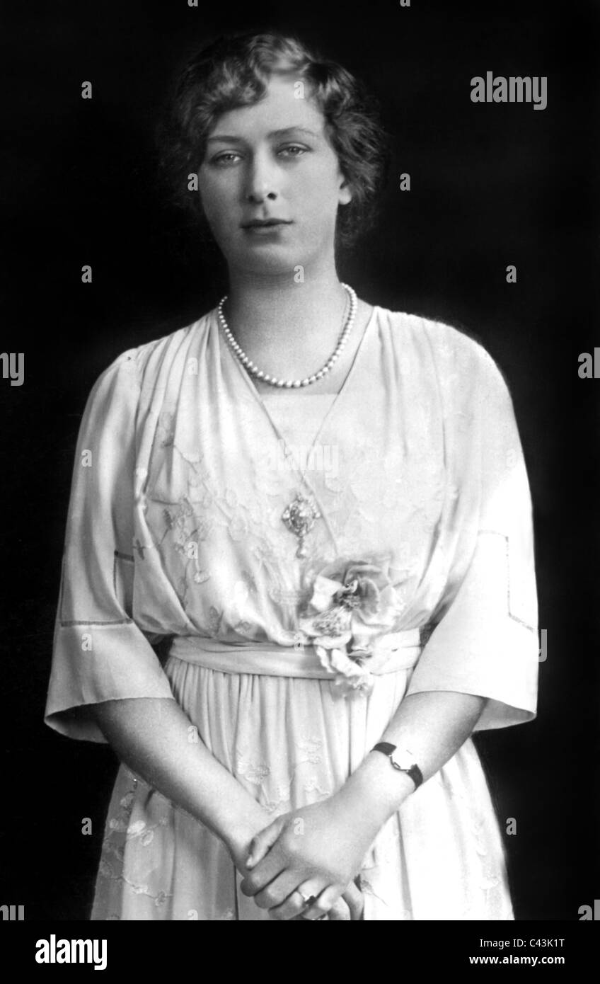 Viscountess lascelles hi-res stock photography and images - Alamy