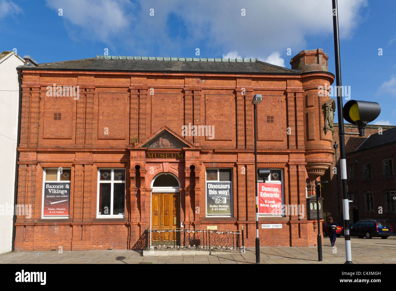 The Art Gallery and Museum in Dudley West Midlands Stock Photo - Alamy