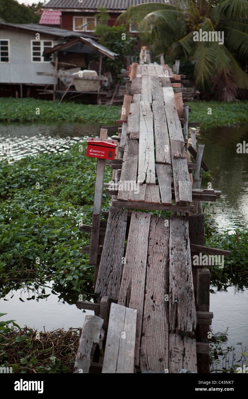 Thailand home gate hi-res stock photography and images - Alamy