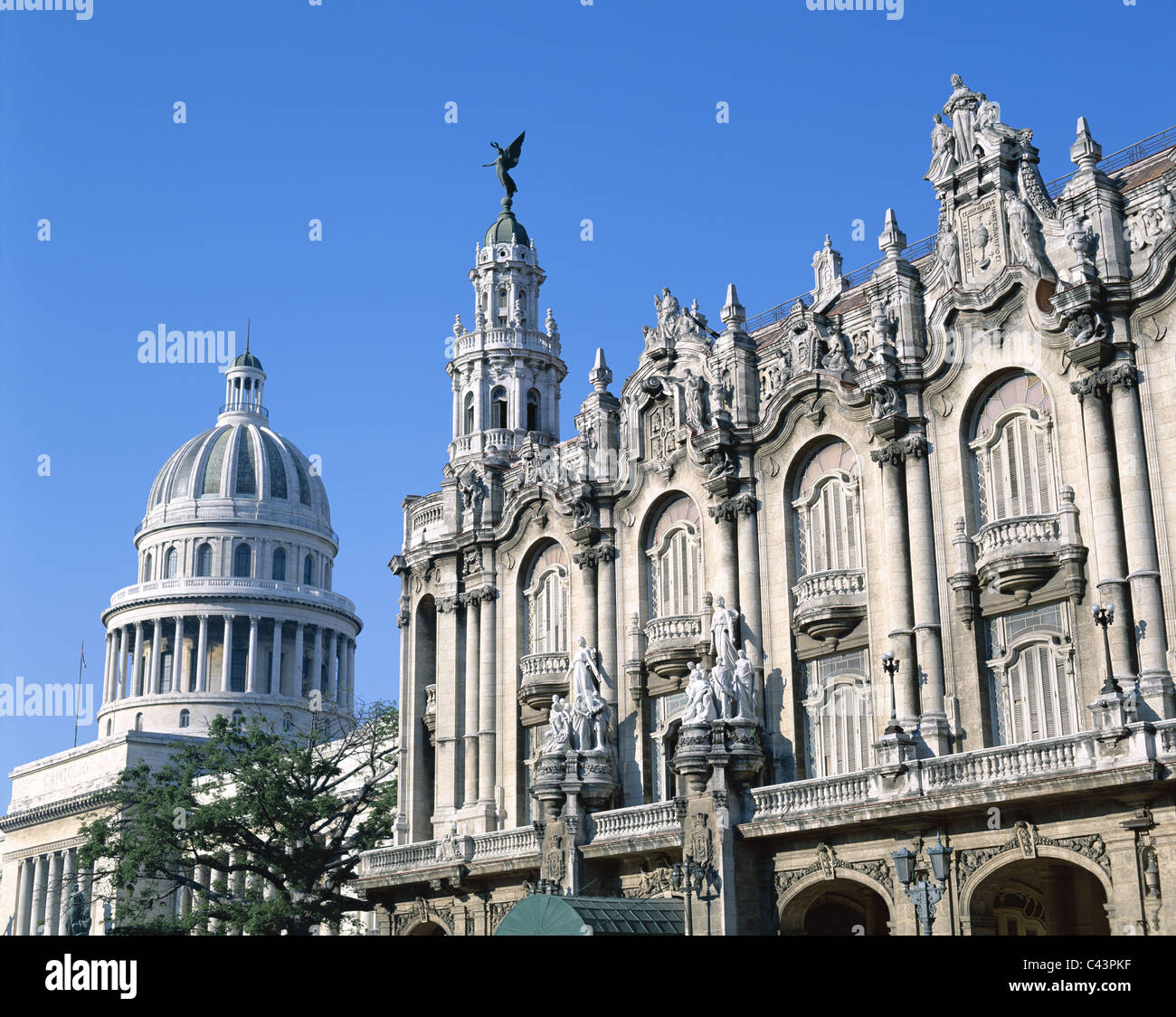 Capitol building, Capitolio, Cuba, Gran teatro de la habana, Grand ...