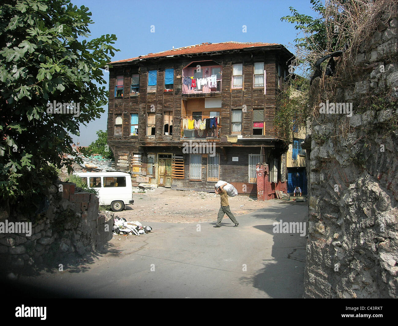 Worker istanbul hi-res stock photography and images - Alamy