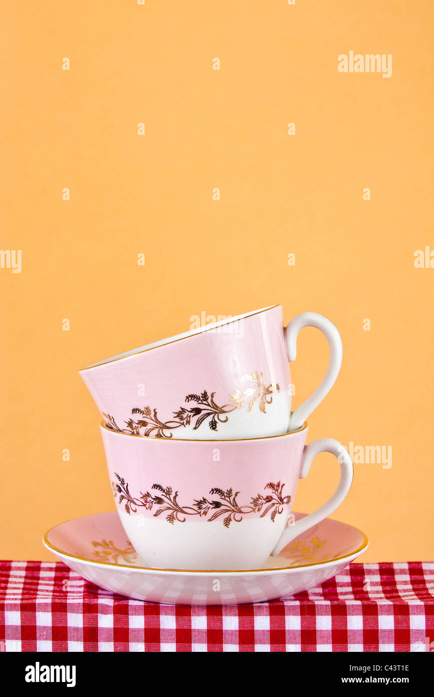 Antique China Tea Cups High Resolution Stock Photography and Images - Alamy