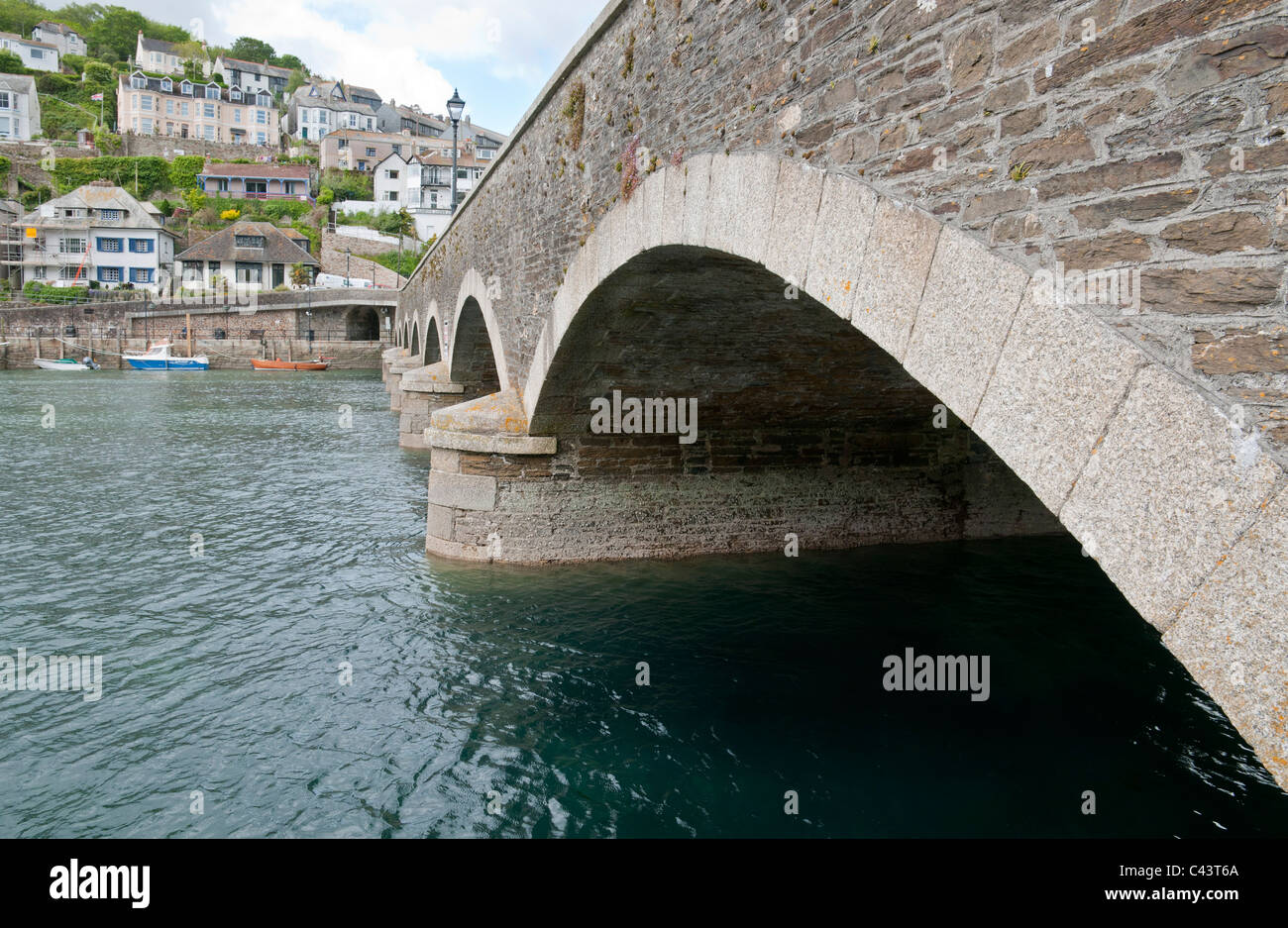 River looe bridge hi-res stock photography and images - Alamy
