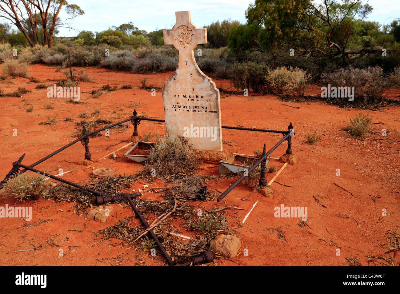 Menzies cemetery, Western Australia Stock Photo - Alamy