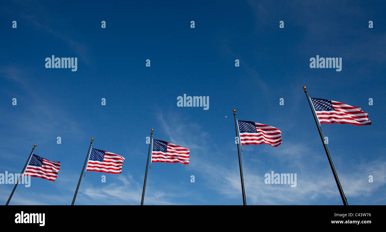 Under flying flags hi-res stock photography and images - Alamy