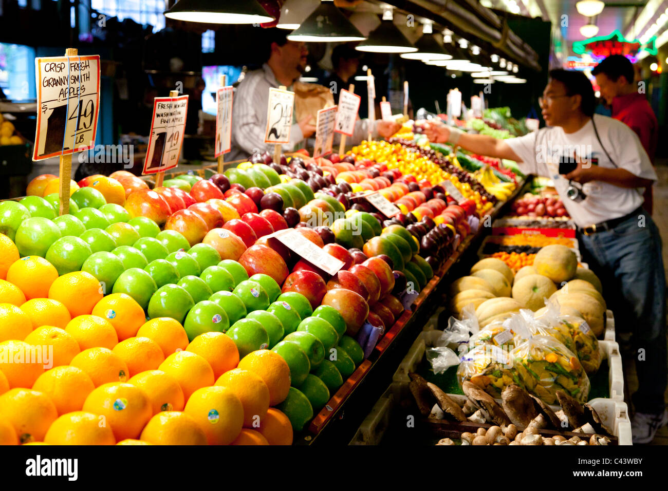 Vegetable Market Usa High Resolution Stock Photography and Images - Alamy