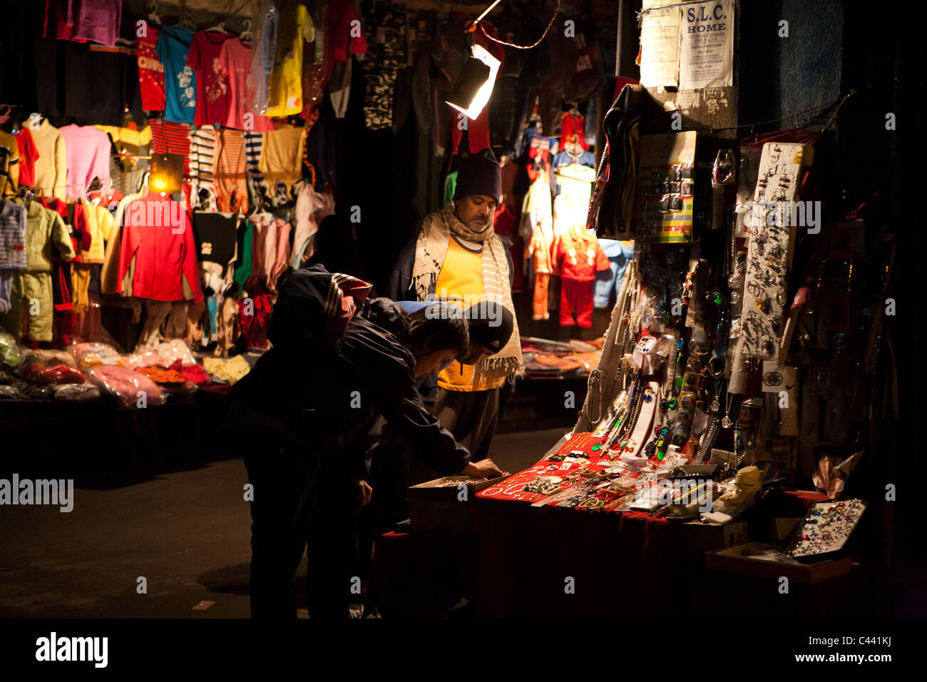 Tourist shopping at night, Thamel, Kathmandu Stock Photo - Alamy