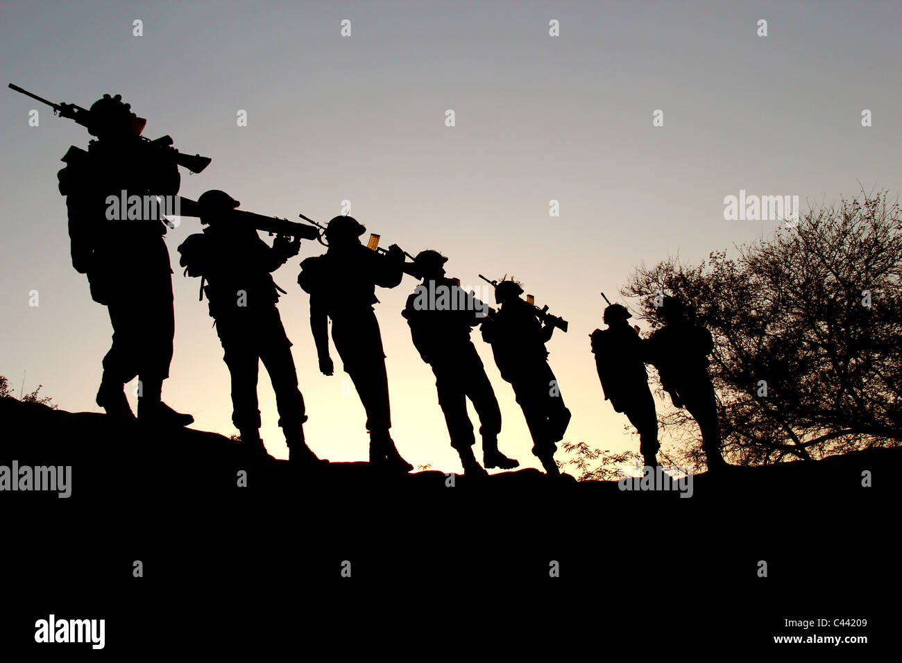 Border Security Personnel of India doing Patrol duty at India Pakistan ...