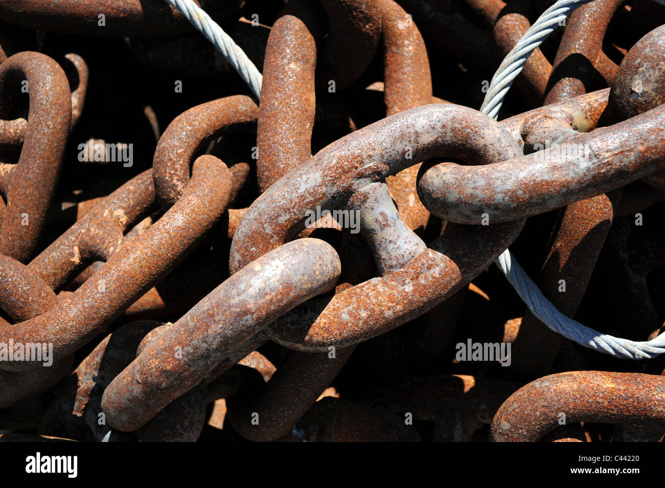 Corrosion damage to chain hi-res stock photography and images - Alamy