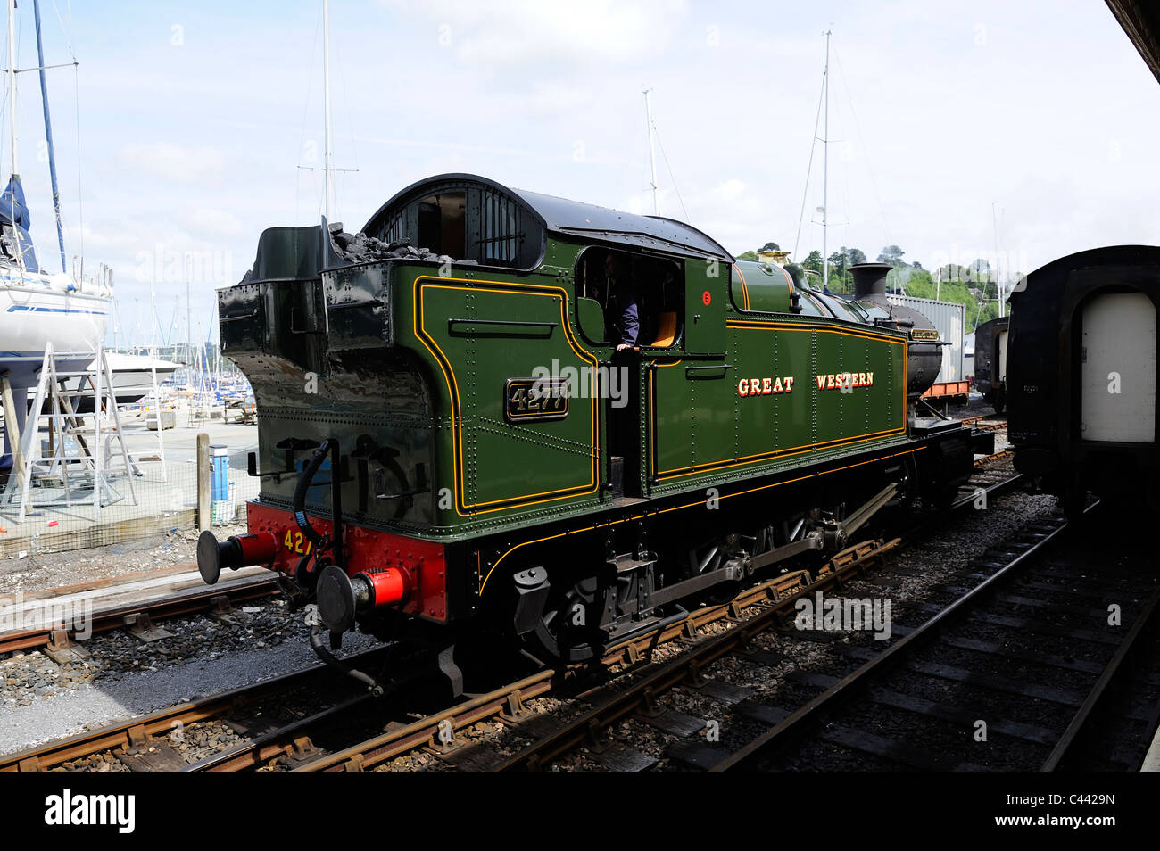 4277 hercules on the dartmouth steam railway england uk Stock Photo - Alamy