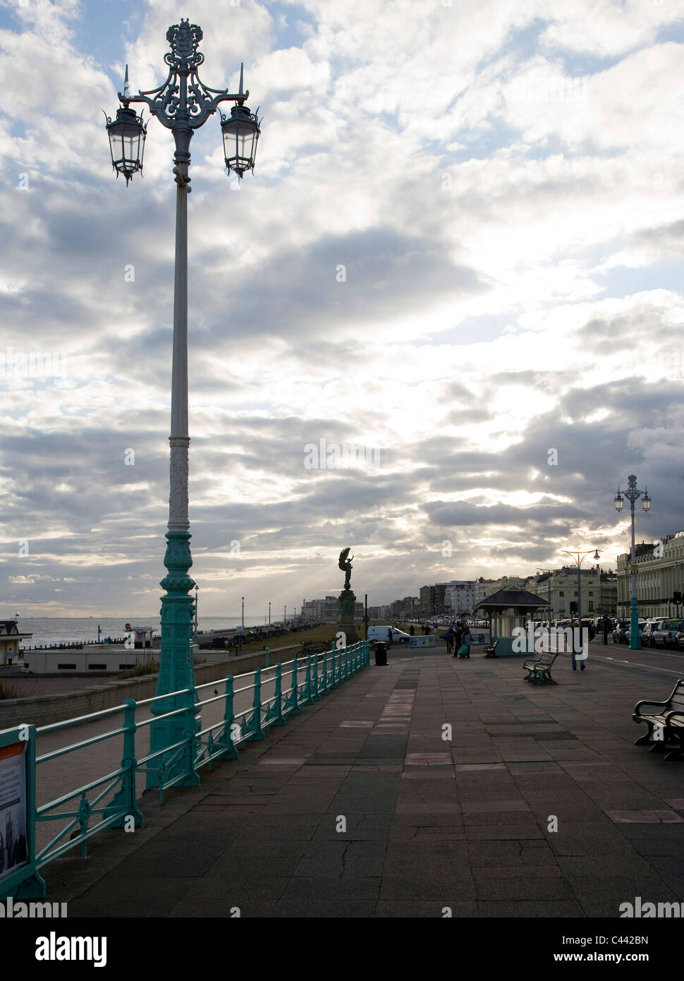 Brighton promenade hi-res stock photography and images - Alamy