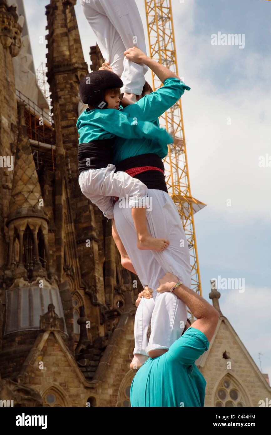 Human castle hi-res stock photography and images - Alamy