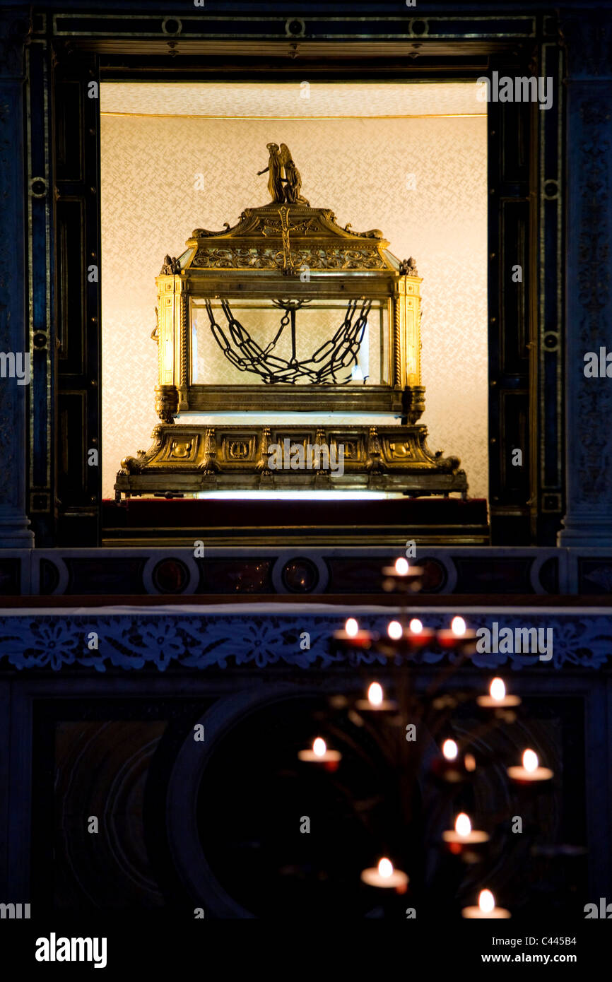 Church of saint peters chains hi-res stock photography and images - Alamy