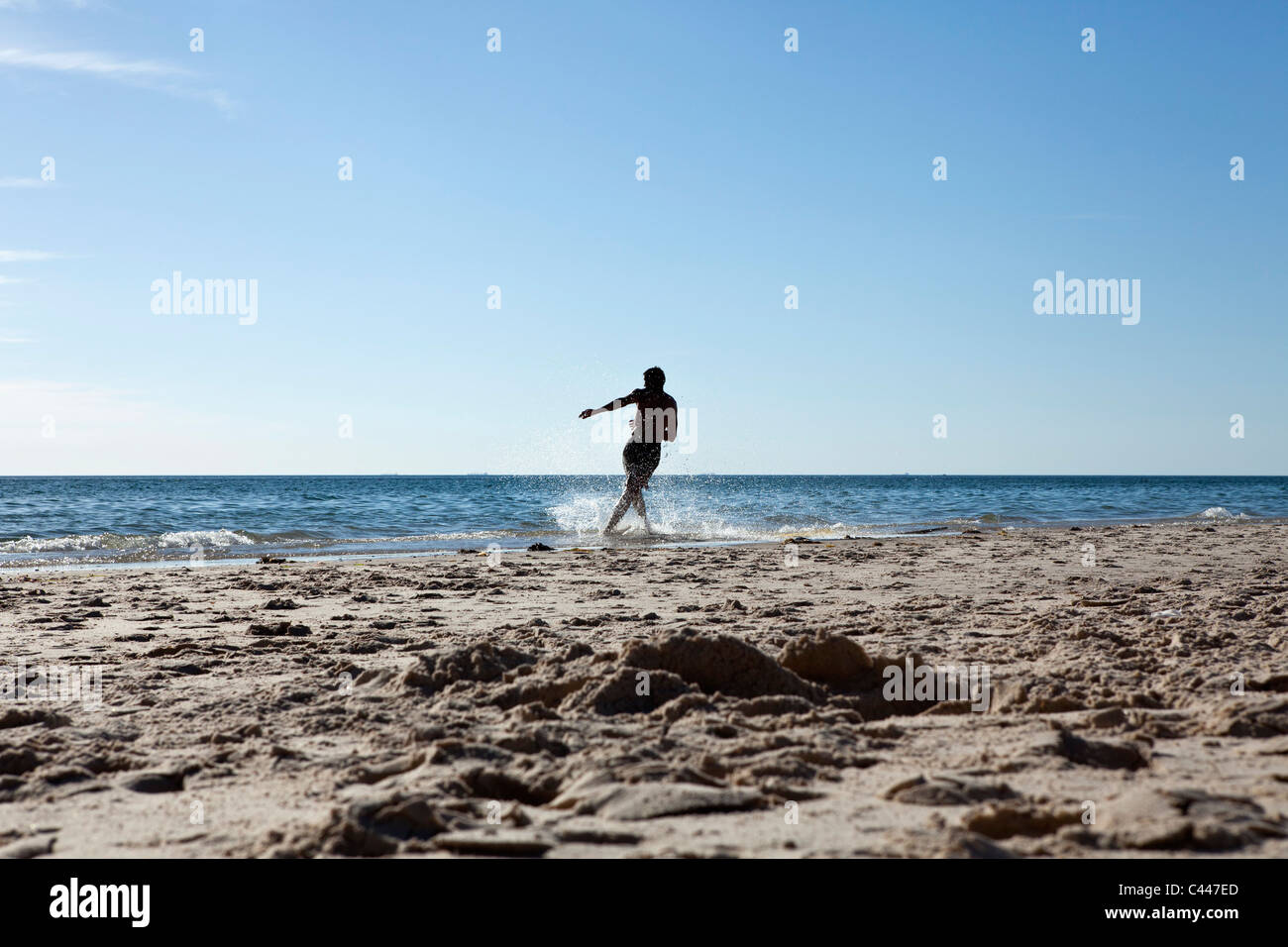 Move through the water hi-res stock photography and images - Alamy