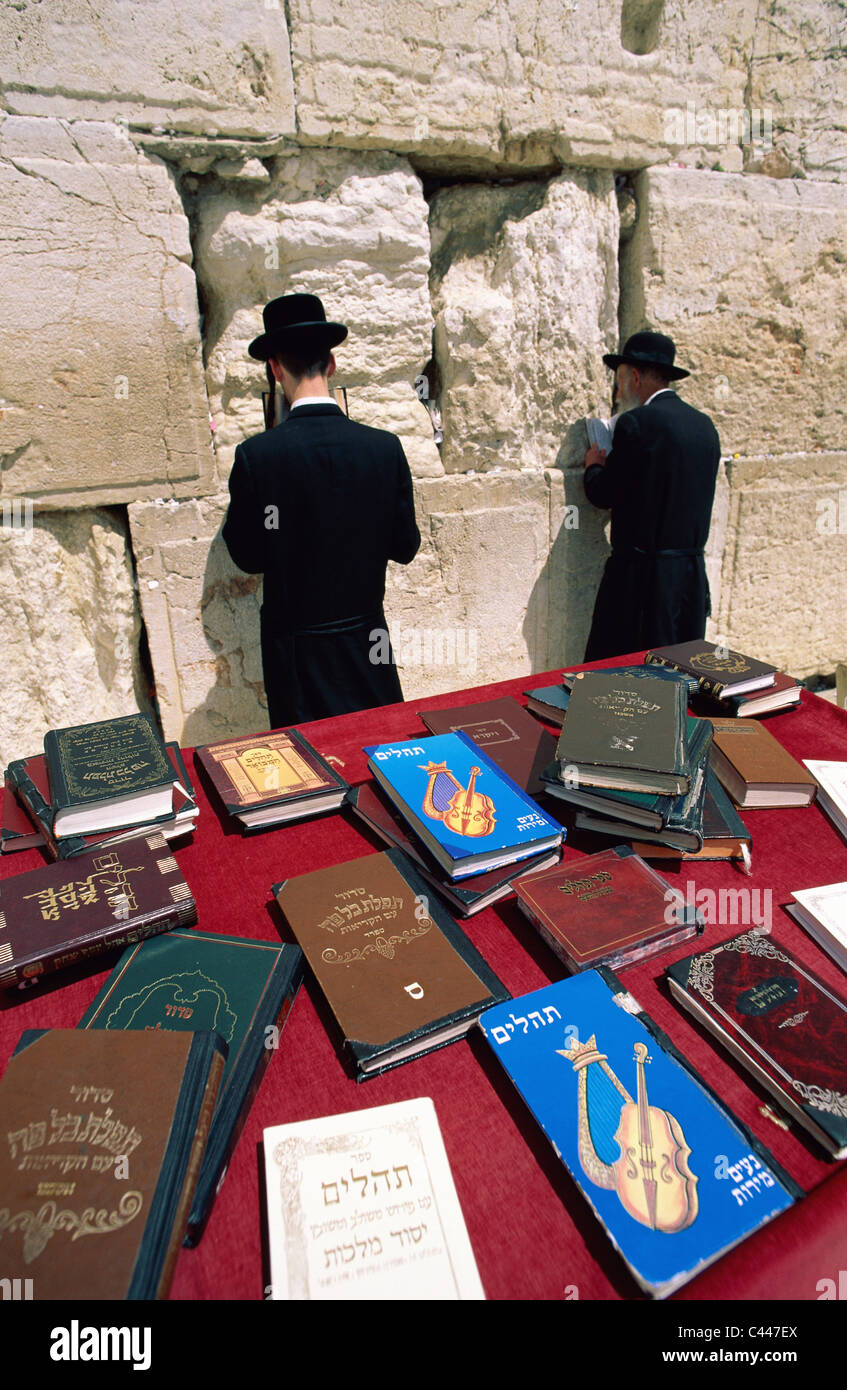 Jewish quarter jews hi-res stock photography and images - Alamy