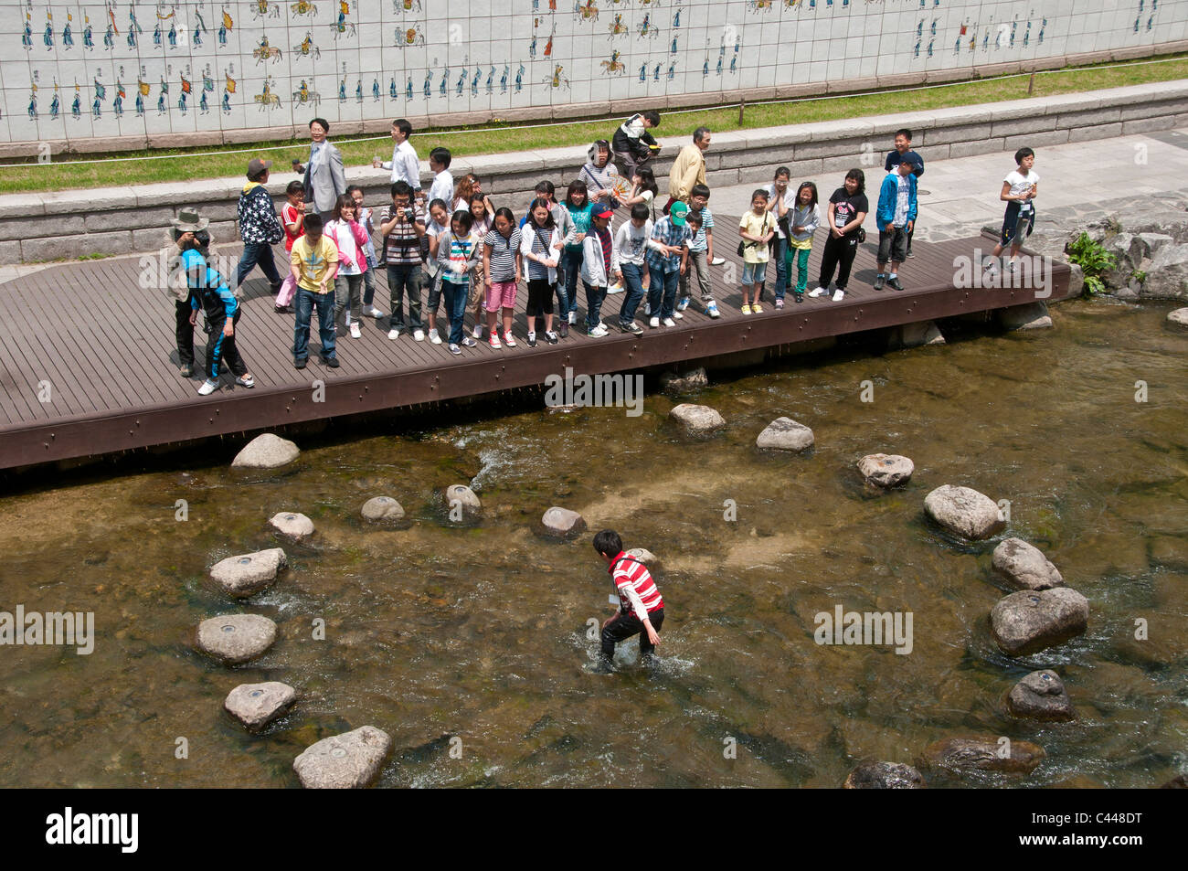 cheonggye stream, stream, river, passengers, children, group, walkway ...
