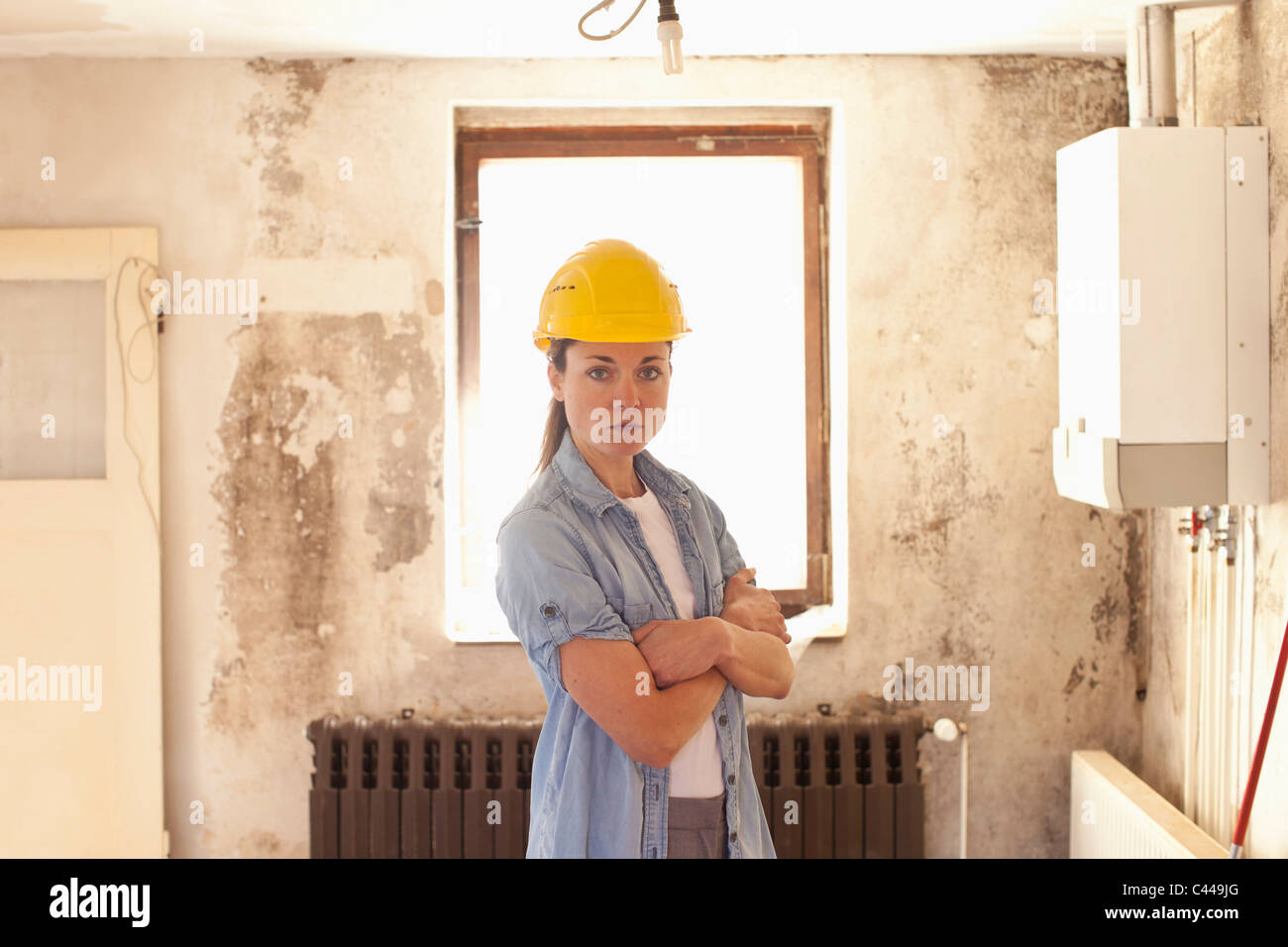 Contractor hi-res stock photography and images - Alamy