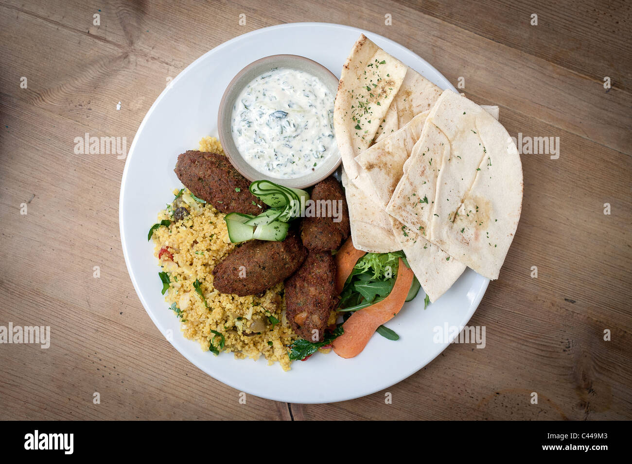 Sumptuous meal restaurant hi-res stock photography and images - Alamy
