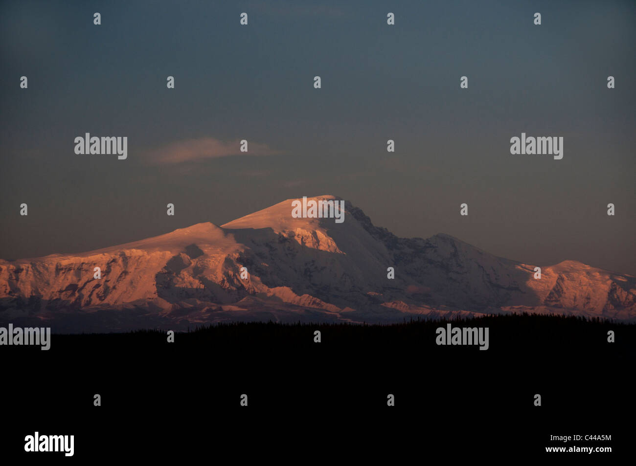 Mount sanford hi-res stock photography and images - Alamy