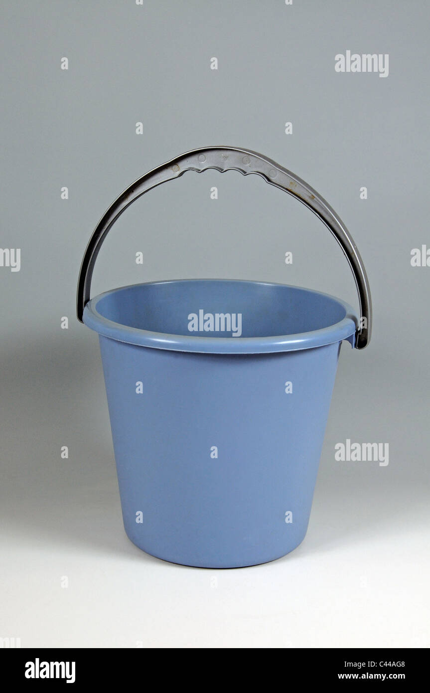Plastic bucket buckets hi-res stock photography and images - Alamy